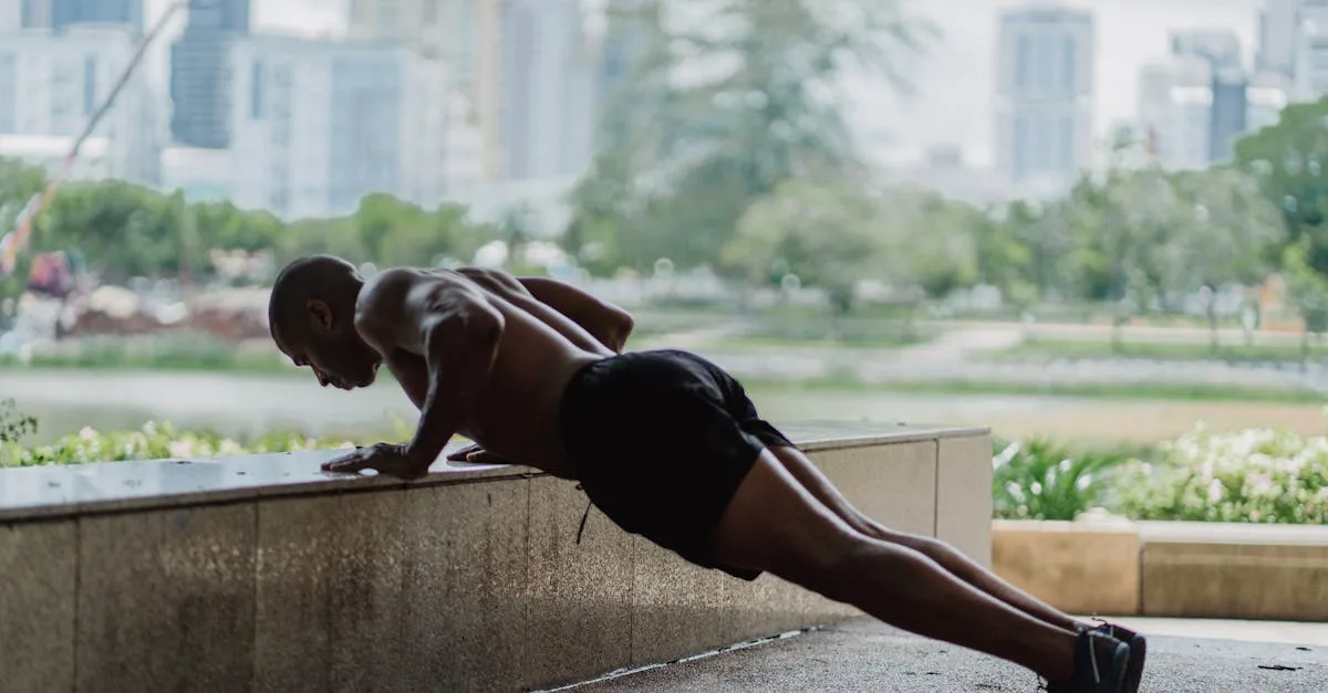 Pike push-ups : Comment maîtriser cet exercice pour les épaules ...